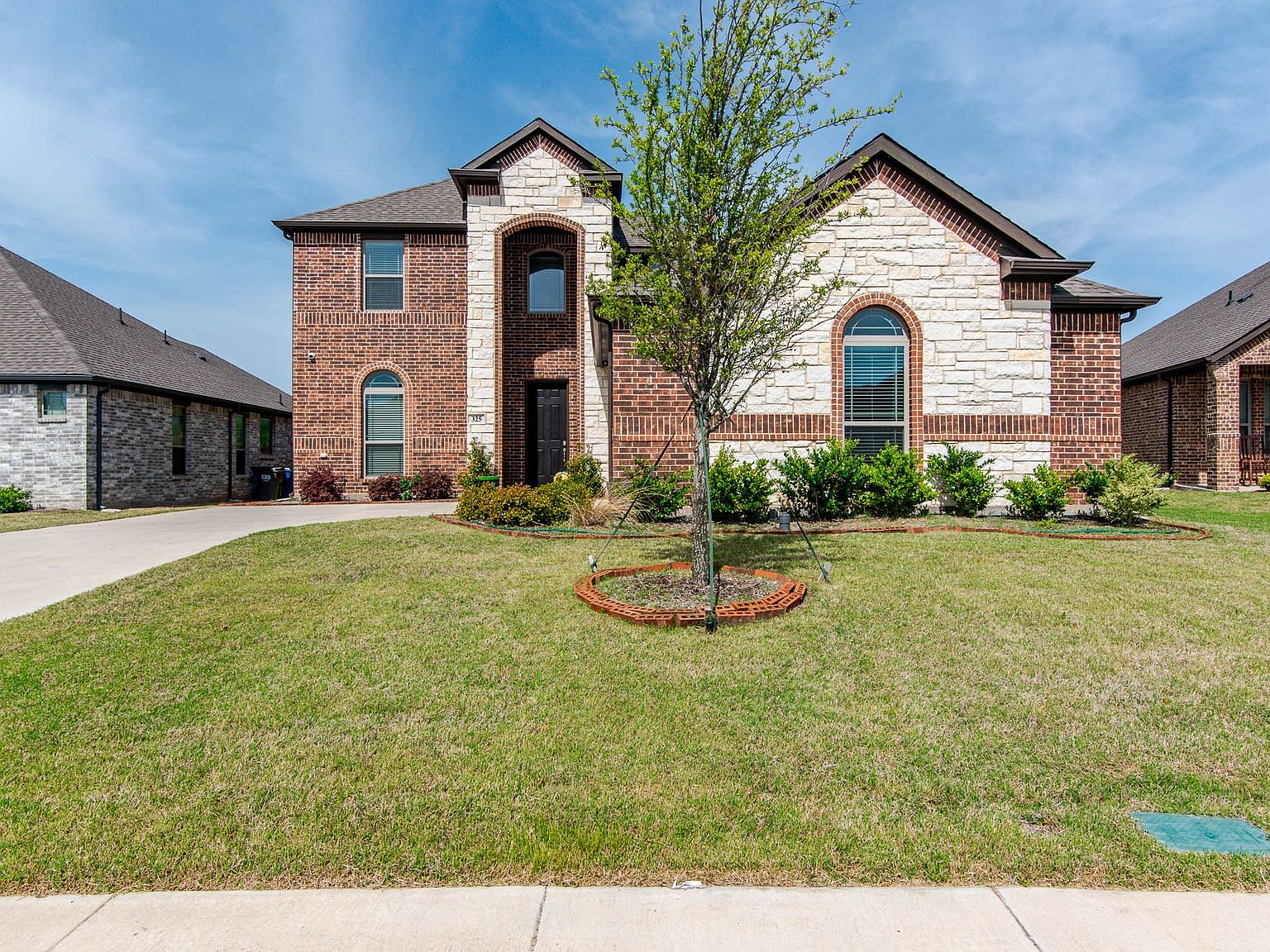 325 Middlefield Dr, Red Oak, TX 75154 | MLS #20906992 | Zillow