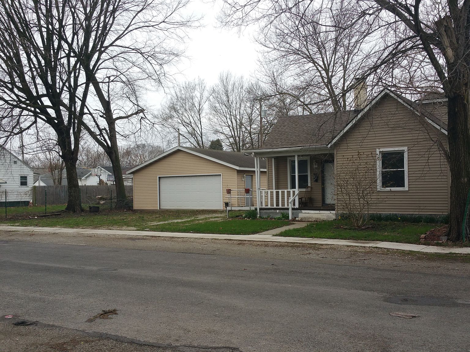 1905 Renfro St, Springfield, IL 62703 | Zillow
