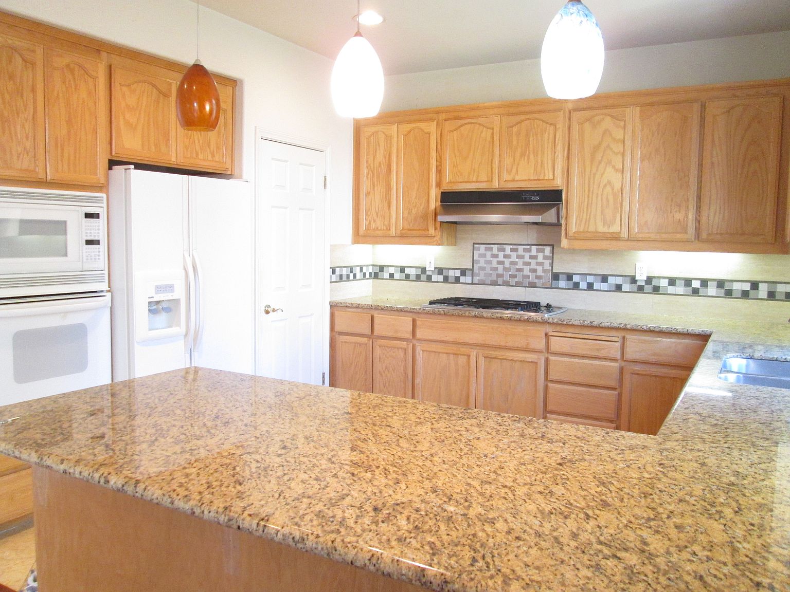 1327 Legend Ln, San Jose, CA 95131 | Zillow