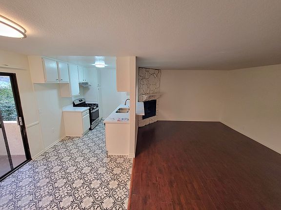 14124 Burbank Blvd APT 203, Van Nuys, CA 91401 | Zillow