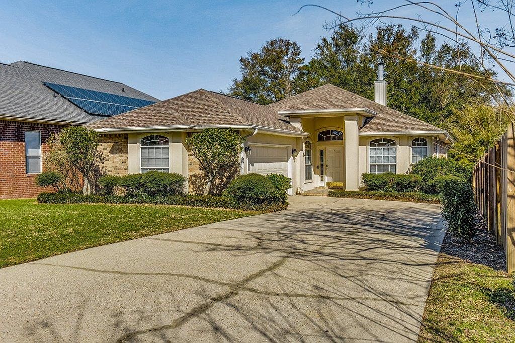 3377 Marcus Pointe Blvd, Pensacola, FL 32505 | Zillow