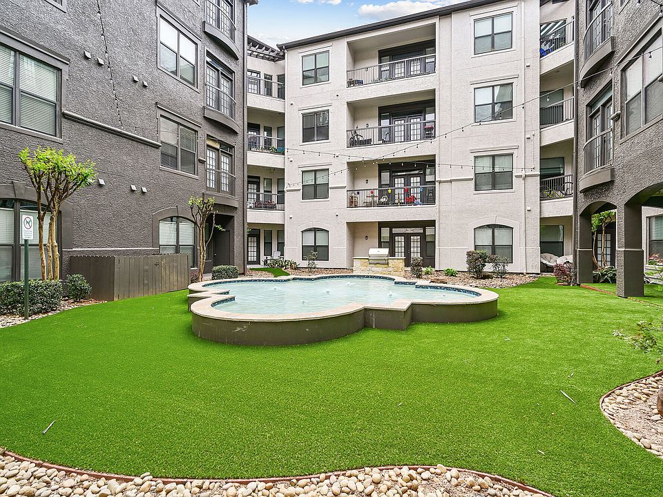 The Fitz - 600 Studemont St Houston TX (9 units available) | Zillow