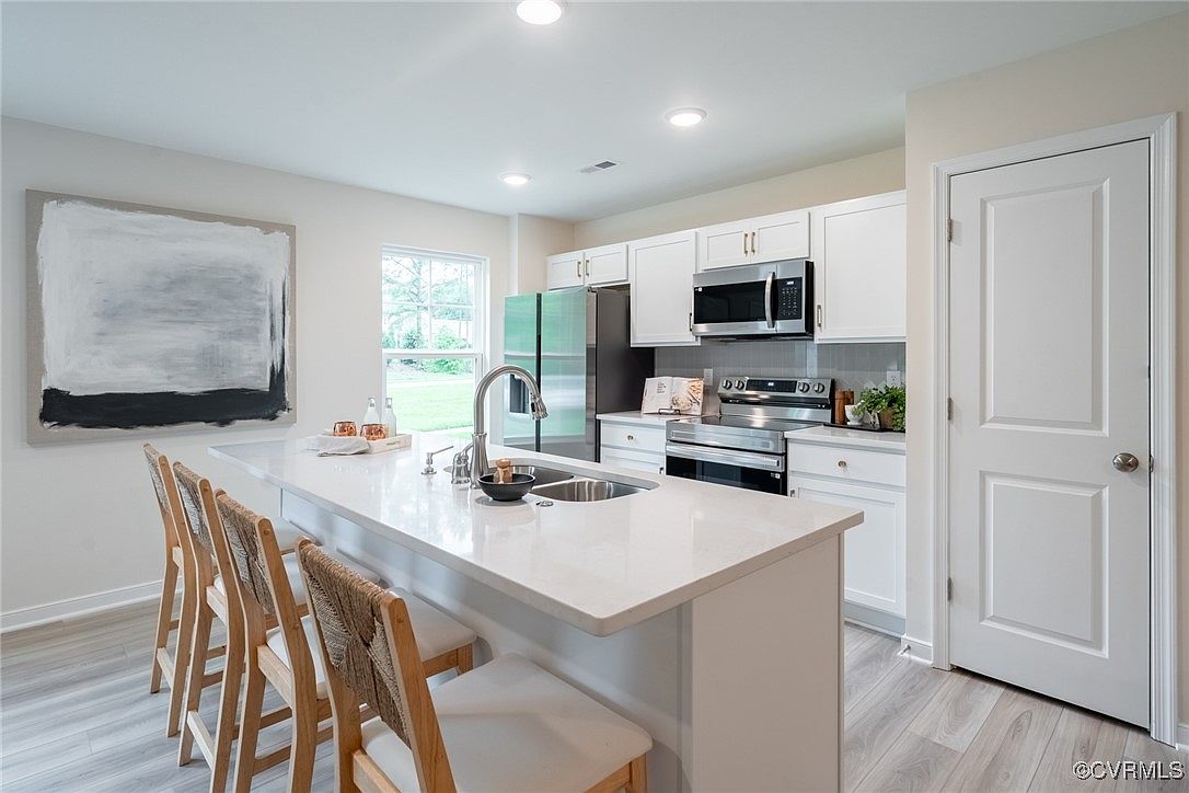 7404 Hancock Crest Pl #T-2, Chesterfield, VA 23832 | MLS #2507949 | Zillow