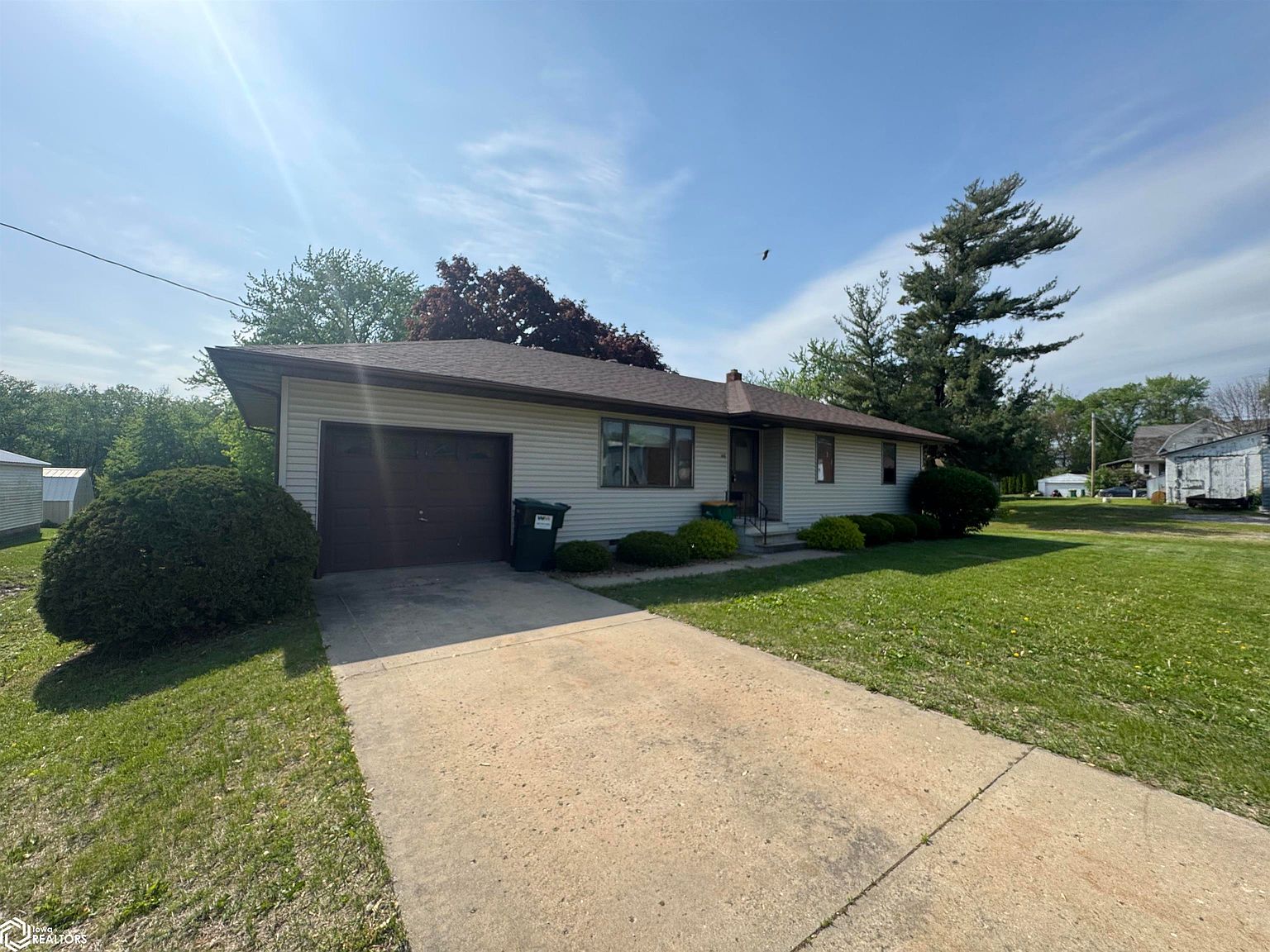 302 1st Ave, Frederika, IA 50631 | Zillow