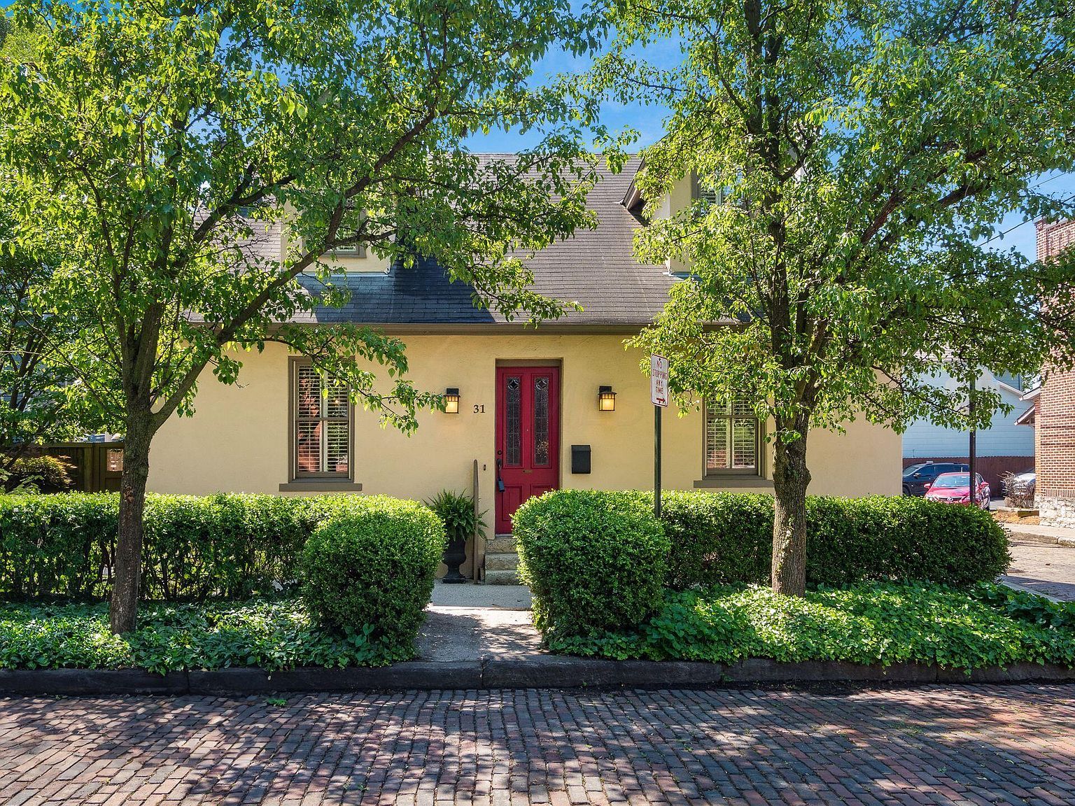 31 E Kossuth St, Columbus, OH 43206 | Zillow