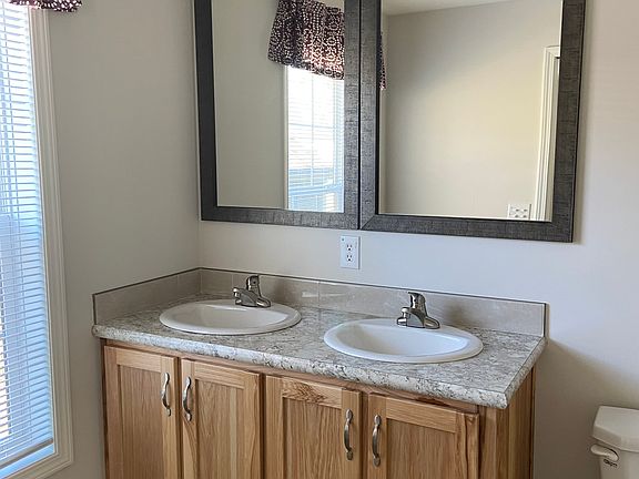 48 Grandview Cir #38, Storrs Mansfield, CT 06268 | Zillow