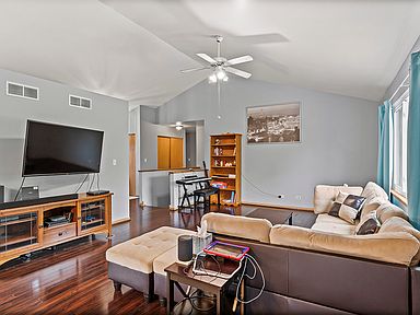 400 Timber Dr, Harvard, IL 60033 | Zillow