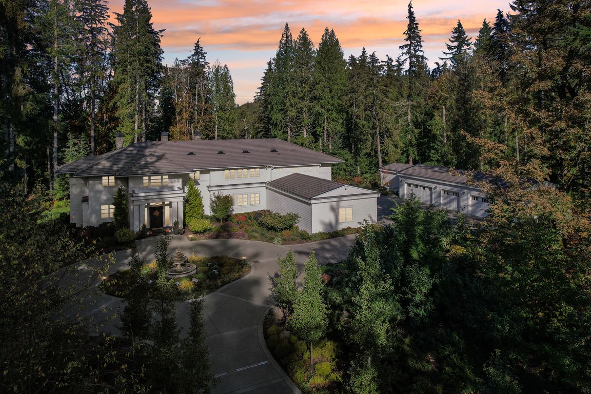 27216 SE Grand Ridge Drive, Issaquah, WA 98029 | MLS #2301043 | Zillow