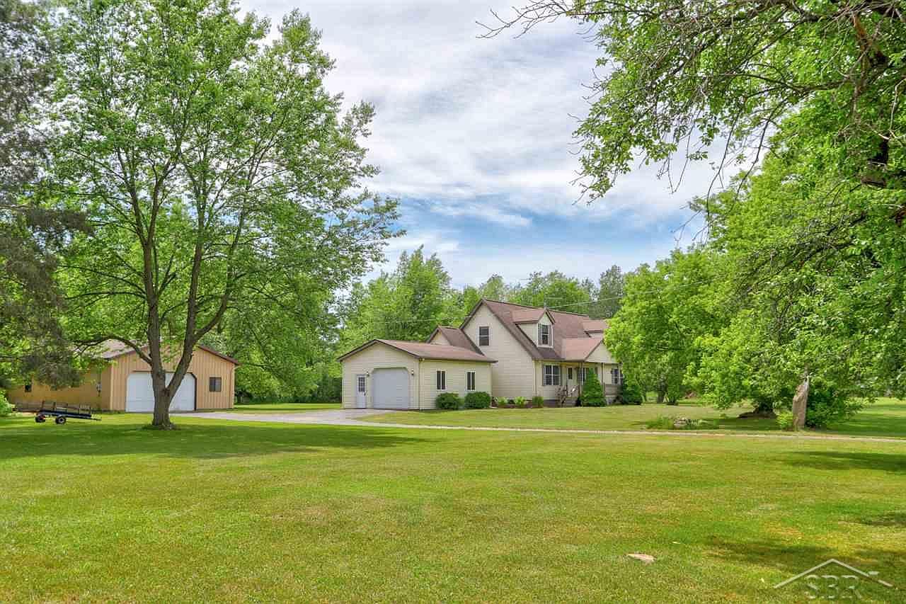 6706 E Bevens Rd, Deford, MI 48729 | Zillow