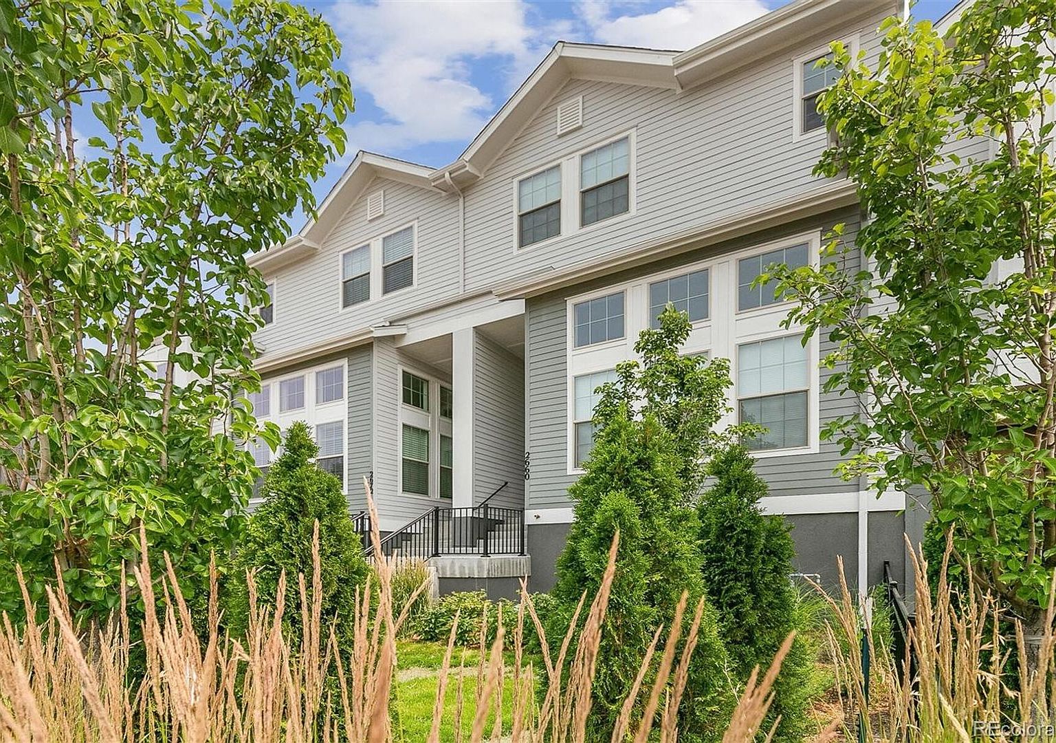 2660 N Moline St, Denver, CO 80238 | Zillow