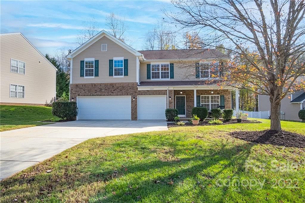 3423 Bruce Rdg, Clover, SC 29710 | Zillow
