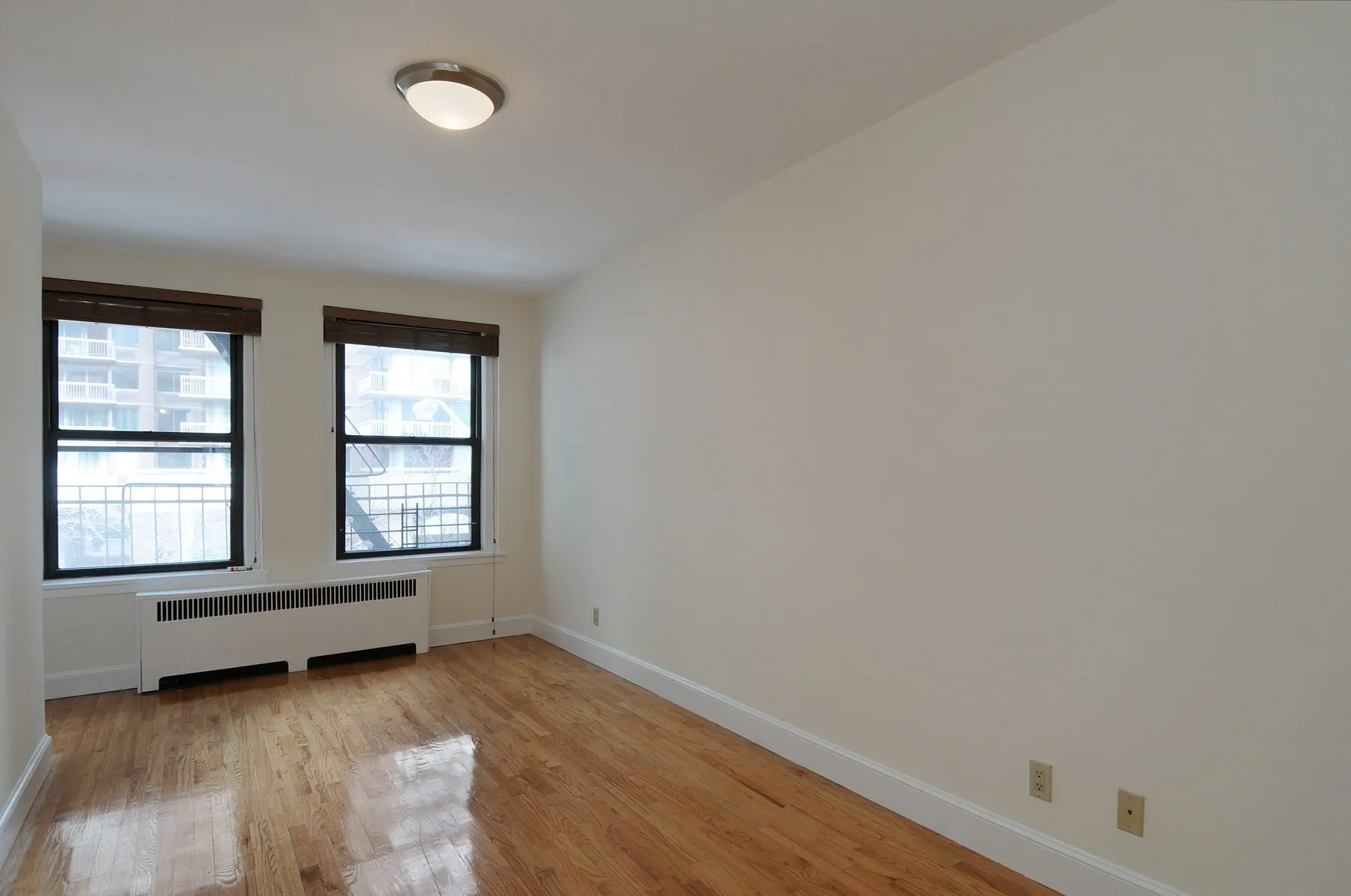 232 East 40th Street #3SE in Murray Hill, Manhattan | StreetEasy