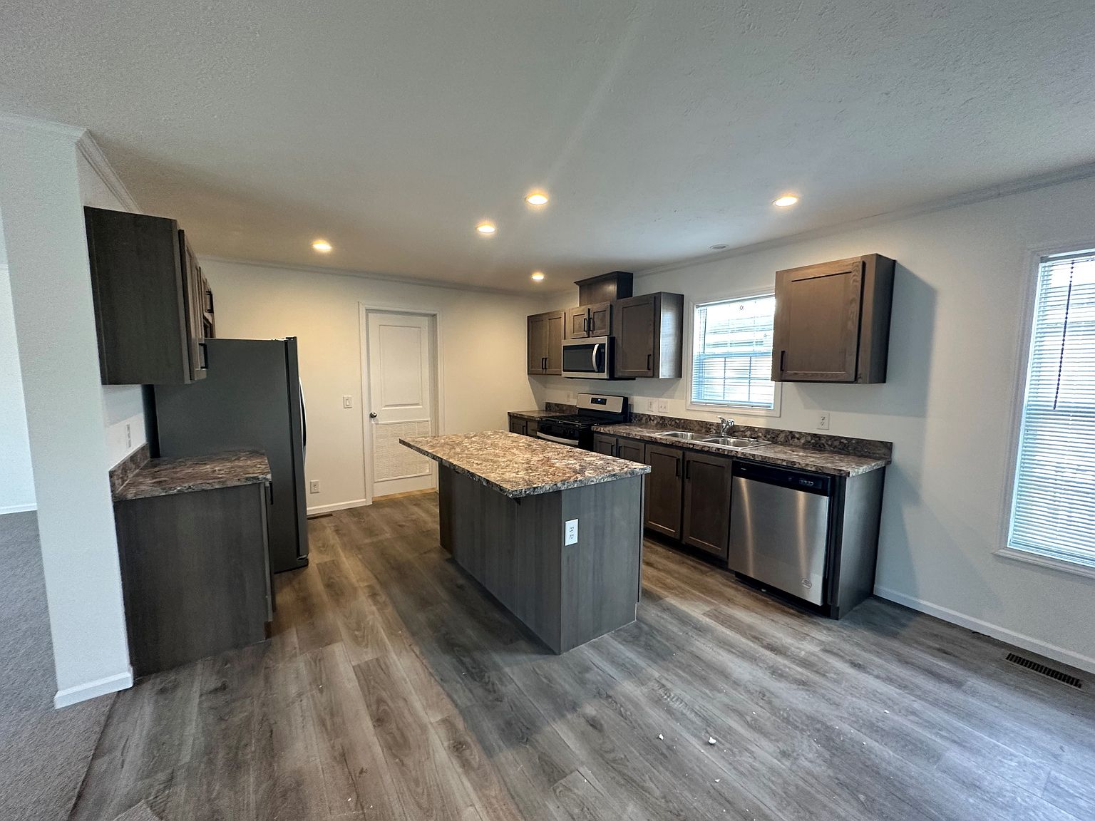6655 Jackson Rd UNIT 846, Ann Arbor, MI 48103 | Zillow