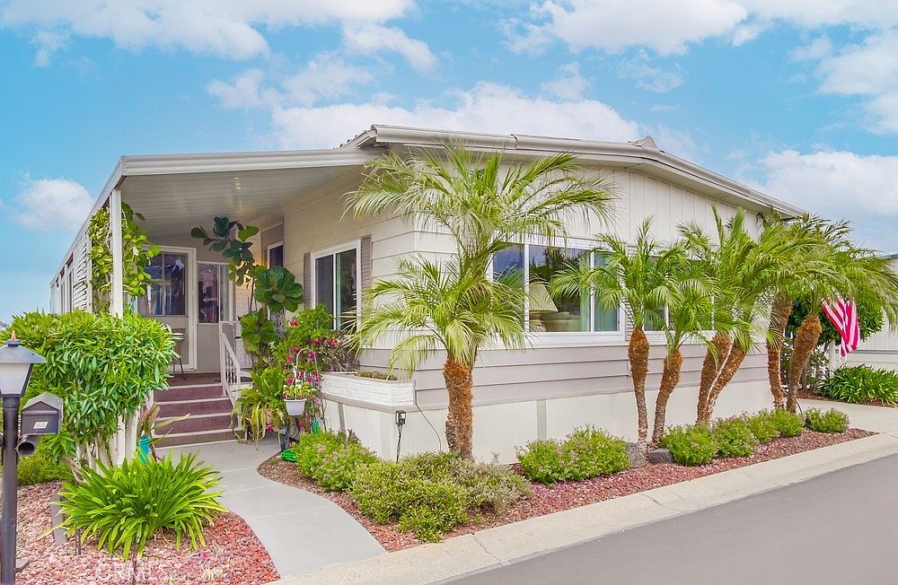 1506 Oak Dr SPACE 55, Vista, CA 92084 | MLS #SR25095677 | Zillow