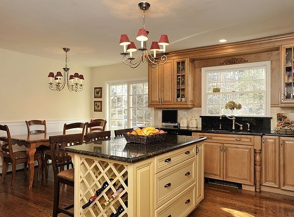 15 Gregory Ln, Millwood, NY 10546 | Zillow