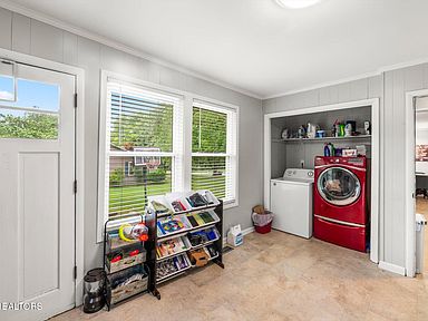 1000 Matlock Ave, Athens, TN 37303 | Zillow