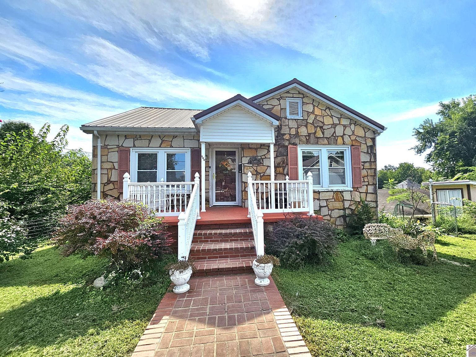 417 S Seminary St, Princeton, KY 42445 | MLS #123625 | Zillow