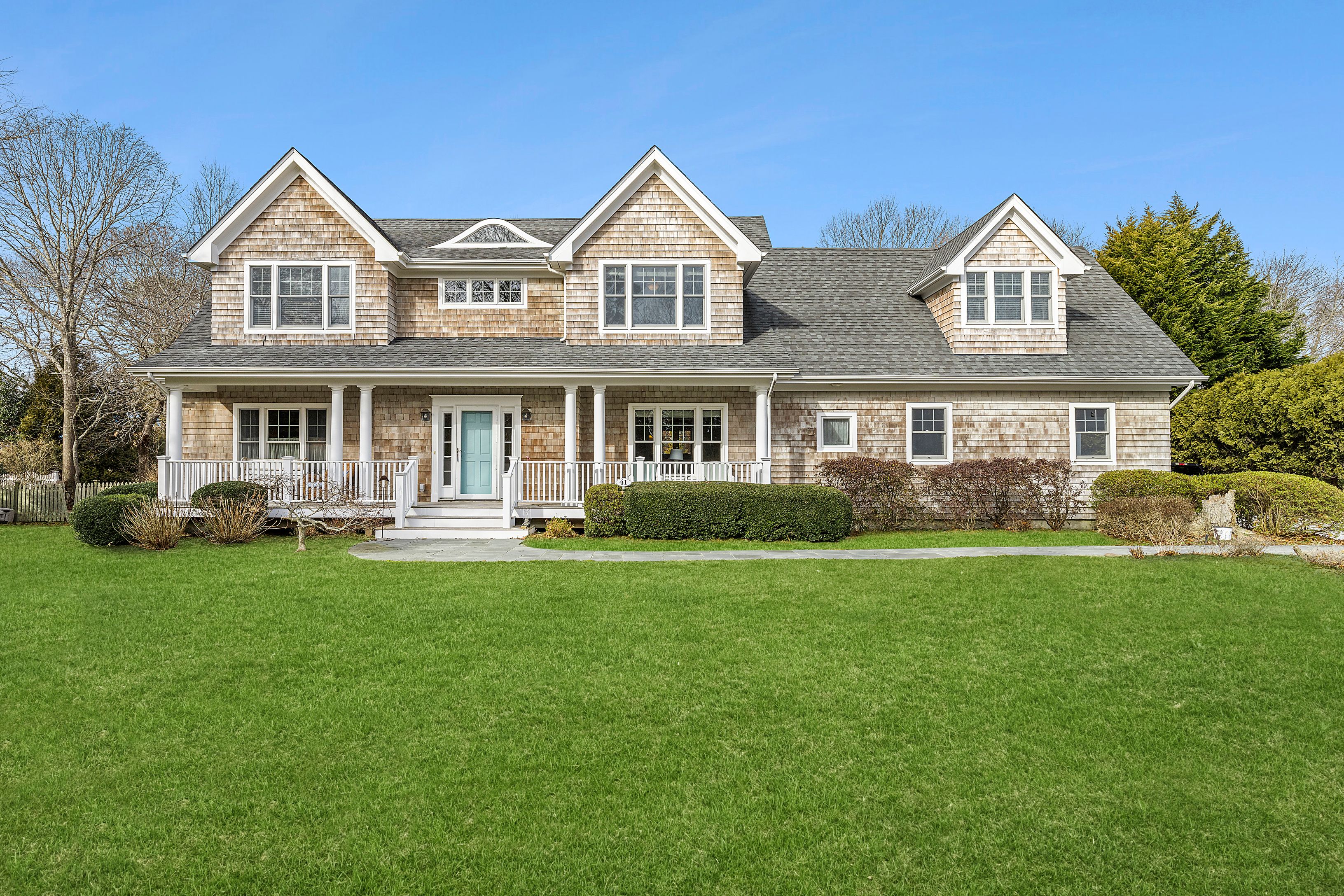 41 Nidzyn Ave, Remsenburg, NY 11960 | Out East