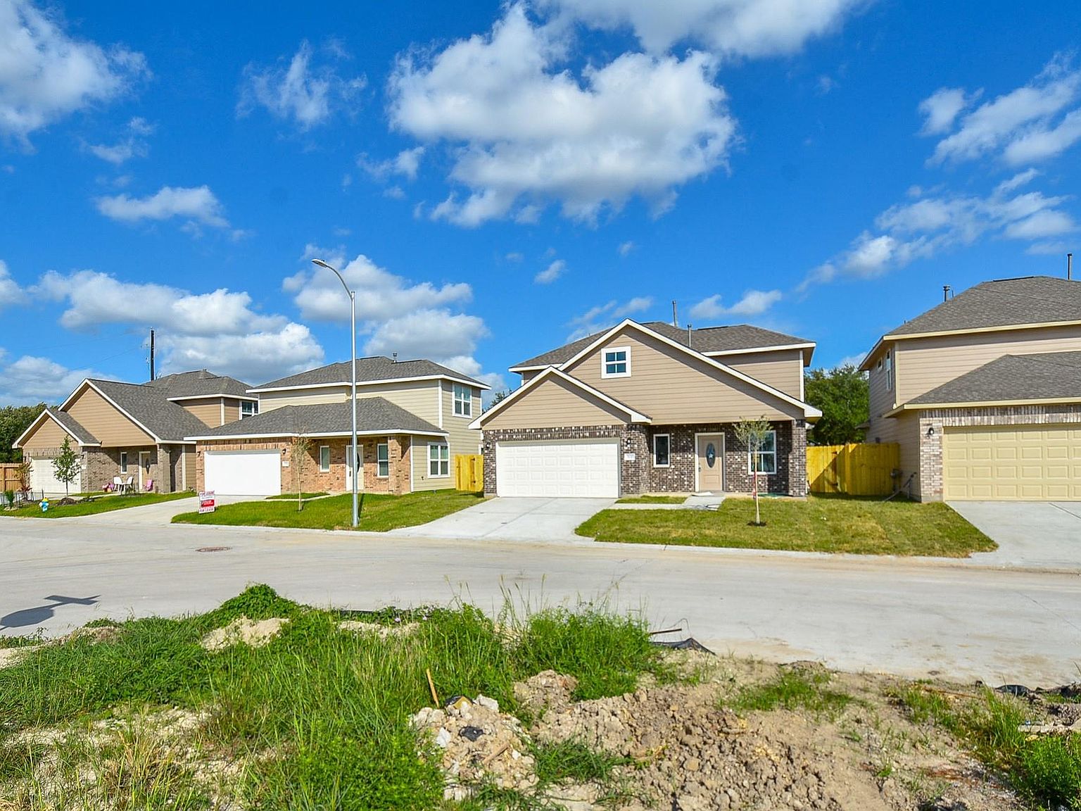 2822 Pine Estate Ln, Houston, TX 77014 | MLS #57140863 | Zillow