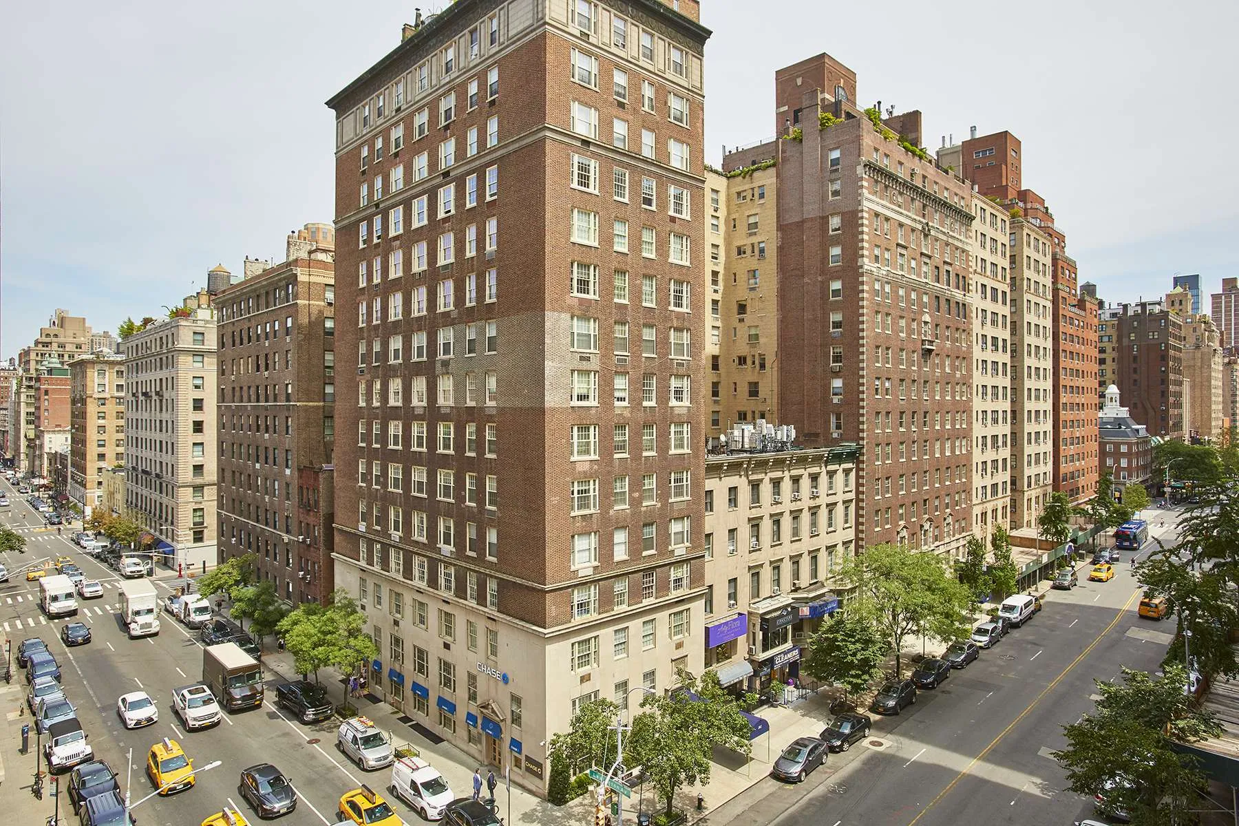 140 East 72nd Street #8B in Lenox Hill, Manhattan | StreetEasy
