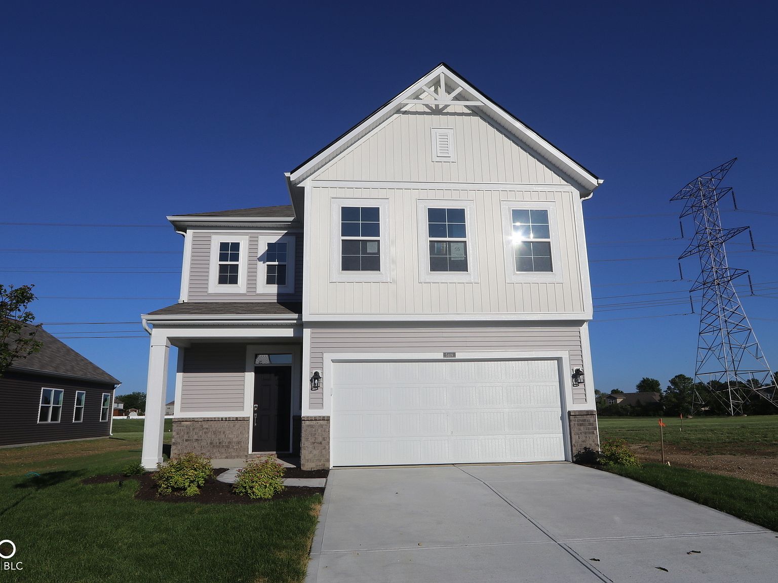 5109 Modernist Blvd, Indianapolis, IN 46237 | Zillow