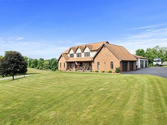 144 Colonial Dr, Clinton, PA 15026 | MLS #1654964 | Zillow