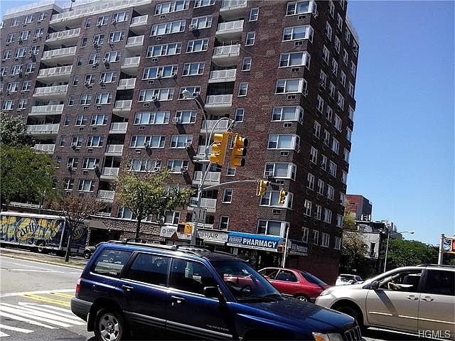 3131 Grand Concourse APT 8D, Bronx, NY 10468 | Zillow