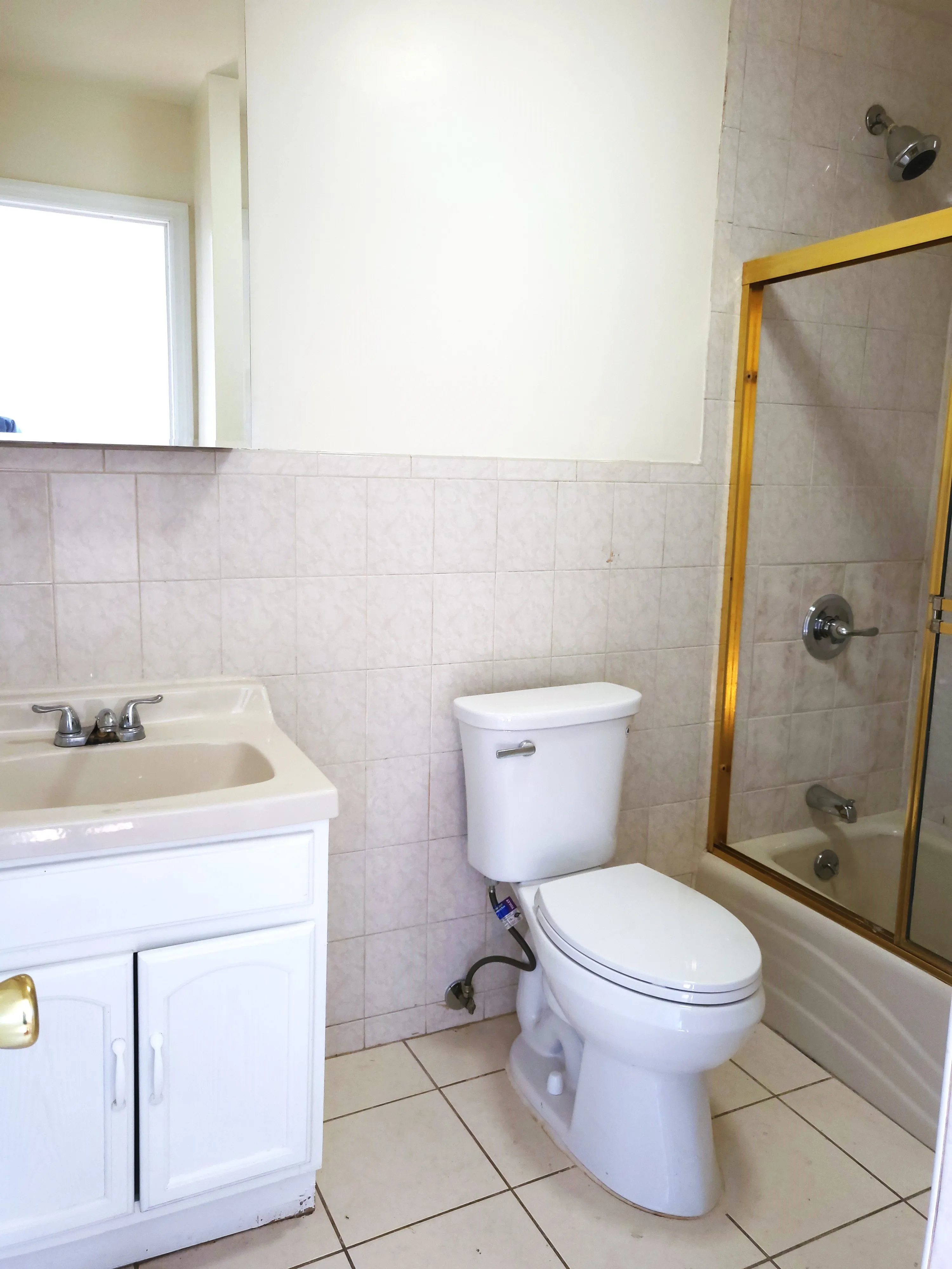 67-59 Metropolitan Avenue #3F in Middle Village, Queens | StreetEasy