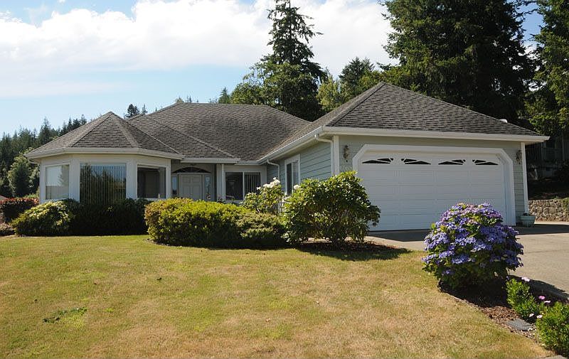 1365 N Nutmeg St, Coquille, OR 97423 | Zillow