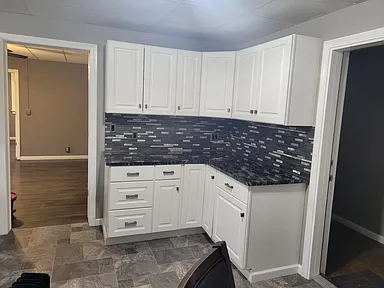 739 Liberty St Springfield MA | Zillow