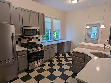 84 Division St S New Rochelle NY | Zillow