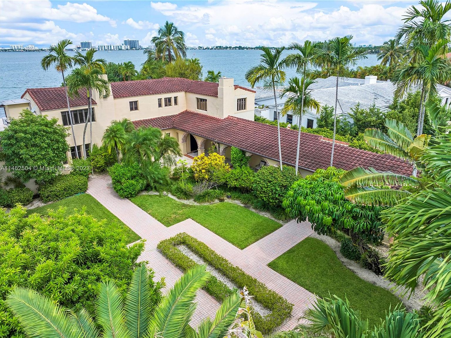 5060 N Bay Rd, Miami Beach, FL 33140 | MLS #A11462504 | Zillow