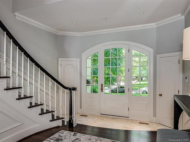 2434 Red Fox Tl, Charlotte, NC 28211 | Zillow