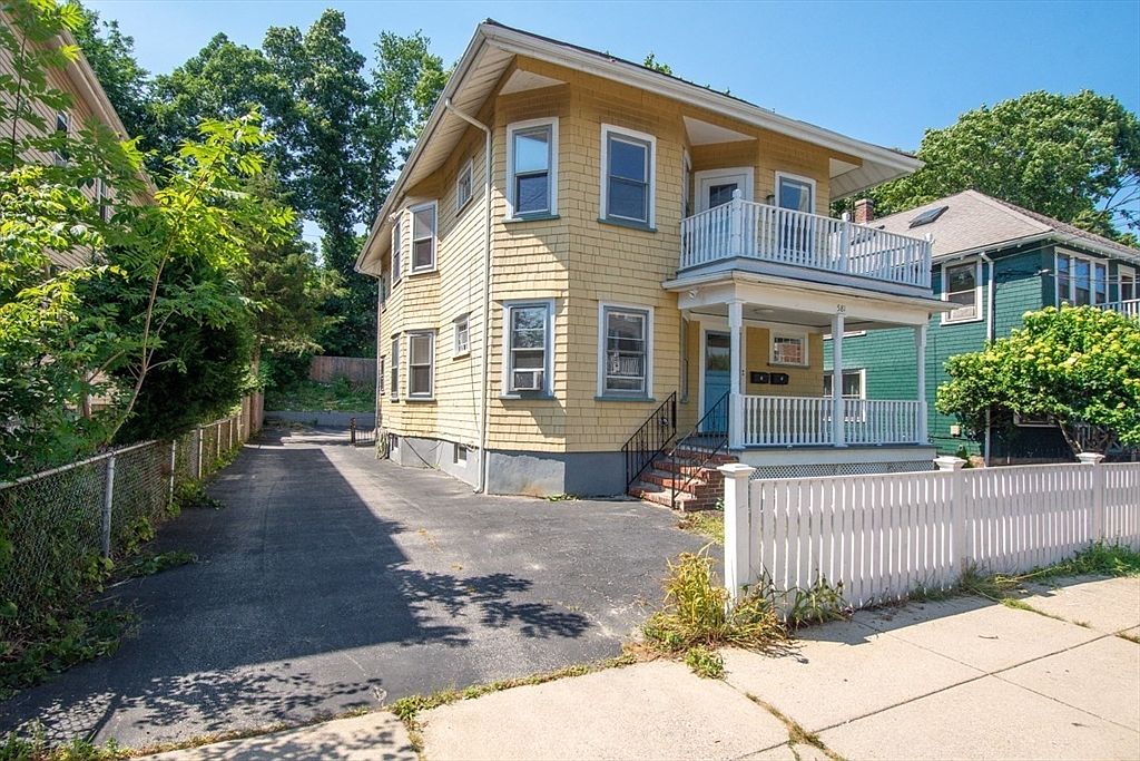 581 South St #1, Roslindale, MA 02131 | Zillow