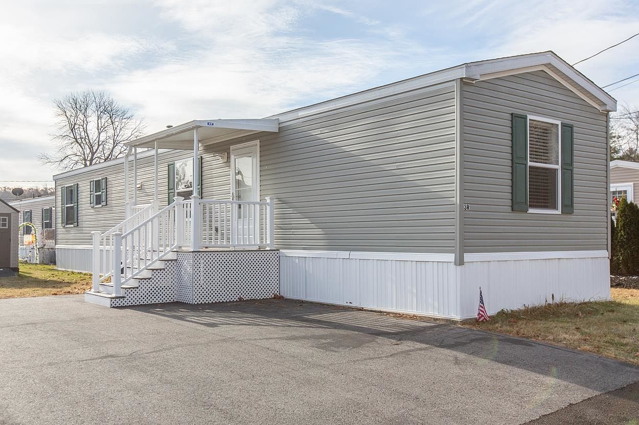 3R Arrow Drive, Salem, NH 03079 | MLS #4979921 | Zillow