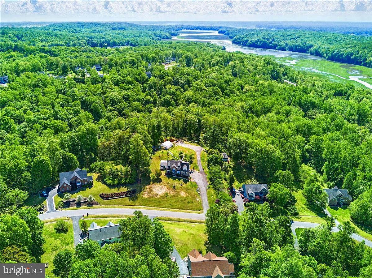 26 Sentinel Ridge Ln, Stafford, VA 22554 | MLS #VAST2038356 | Zillow