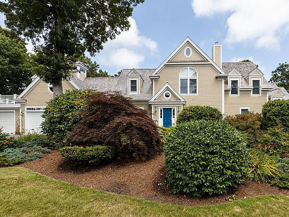 55 Shoestring Bay Road, Mashpee, MA 02649 | MLS #22501247 | Zillow