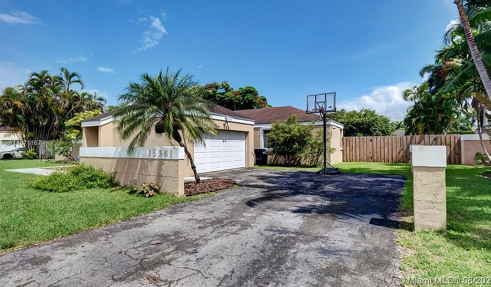 15361 SW 153rd St, Miami, FL 33187 | Zillow