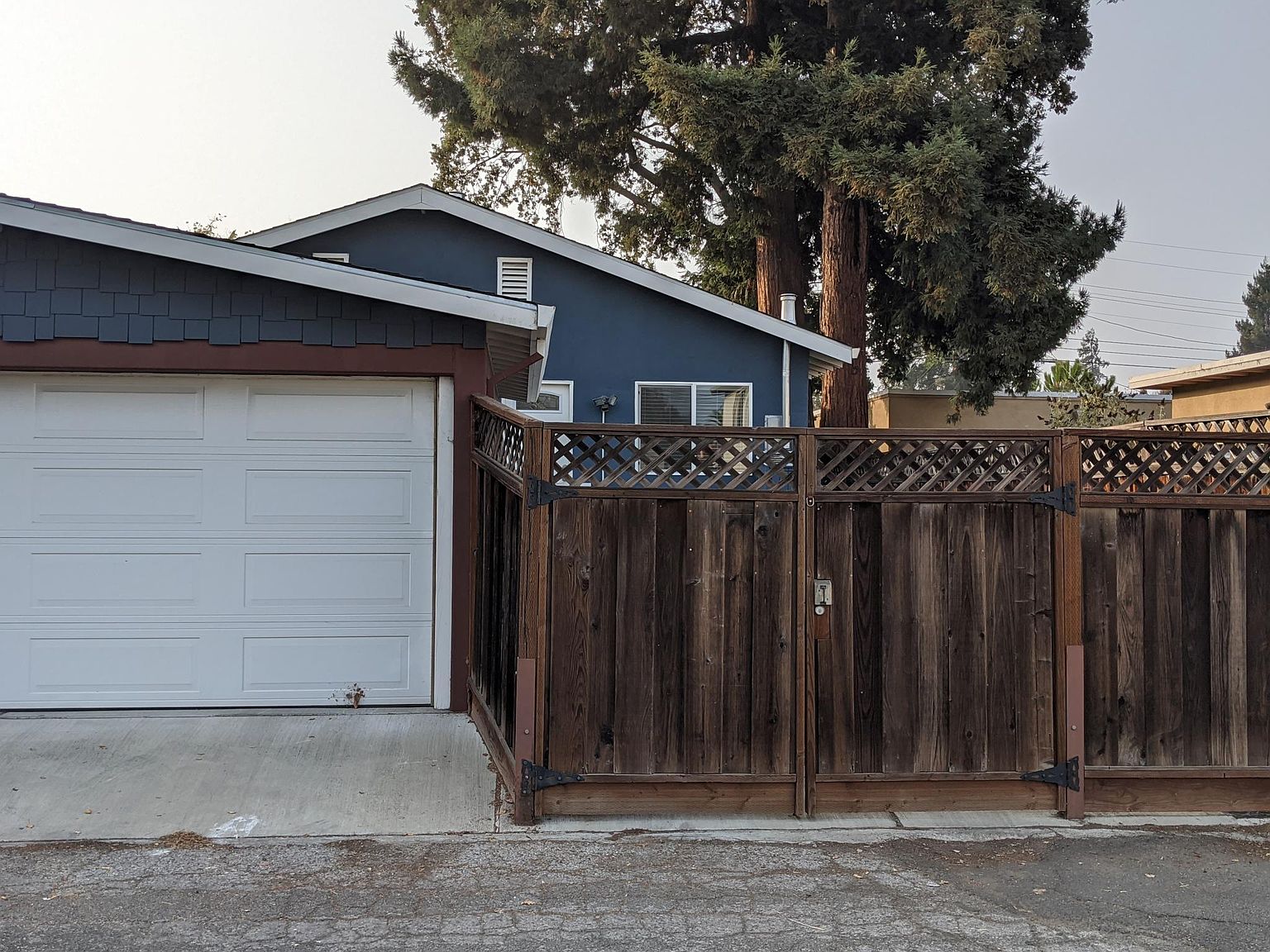 555 Jackson Ave #B, Redwood City, CA 94061 | Zillow