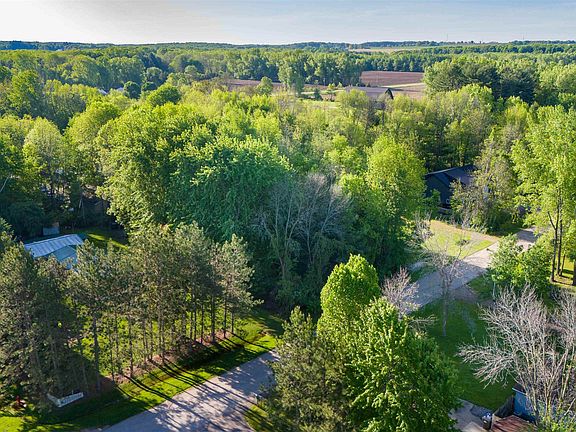 S 1st St #33, Bonduel, WI 54107 | MLS #50291848 | Zillow