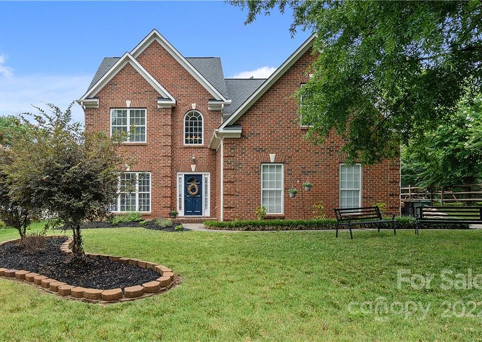 6590 Gatehouse Ct NW, Concord, NC 28027 | Zillow