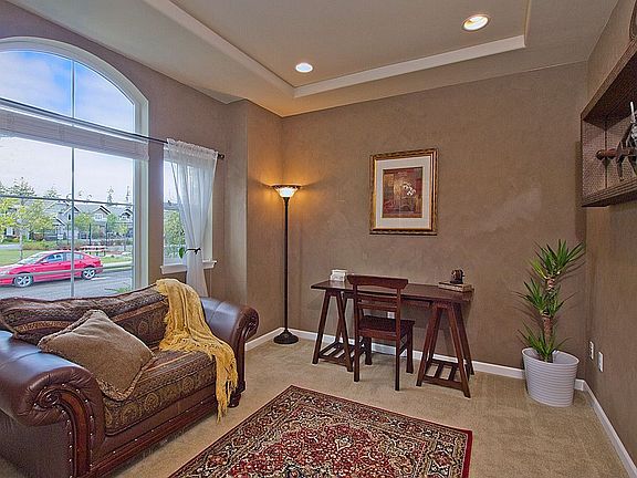 6704 E Crest View Loop SE, Snoqualmie, WA 98065 | Zillow