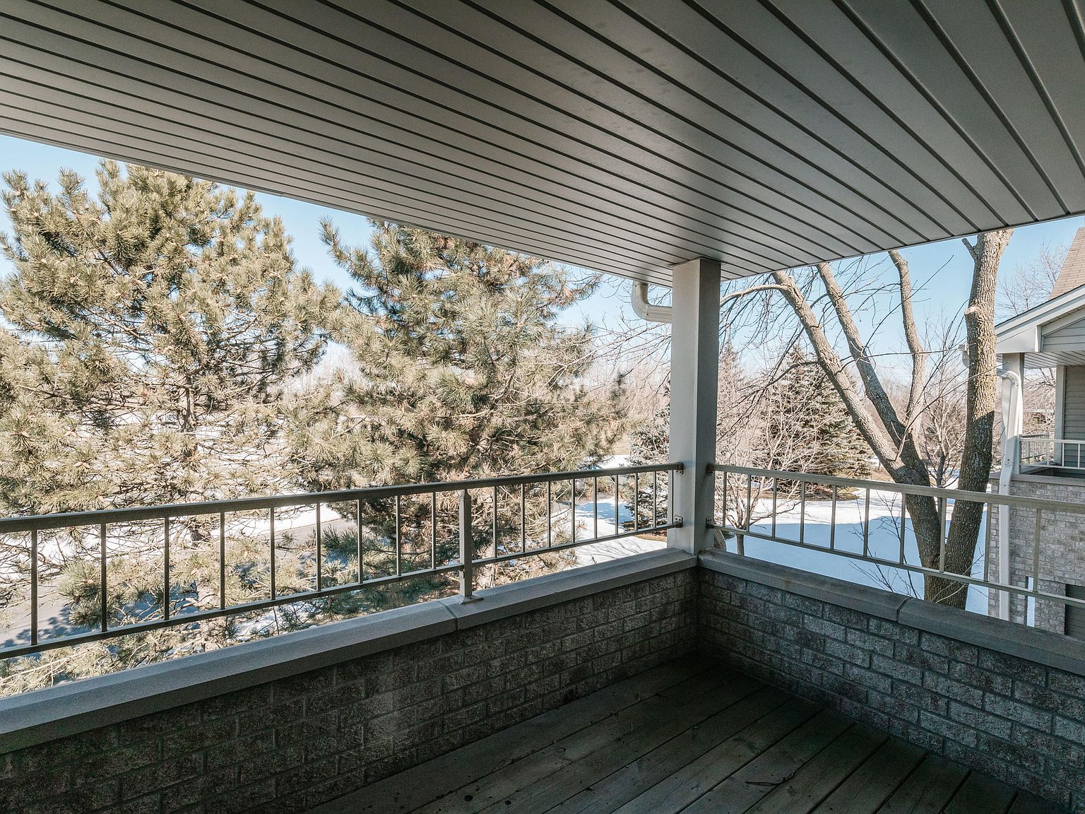 18740 Emerald Cir, Brookfield, WI 53045 | Zillow