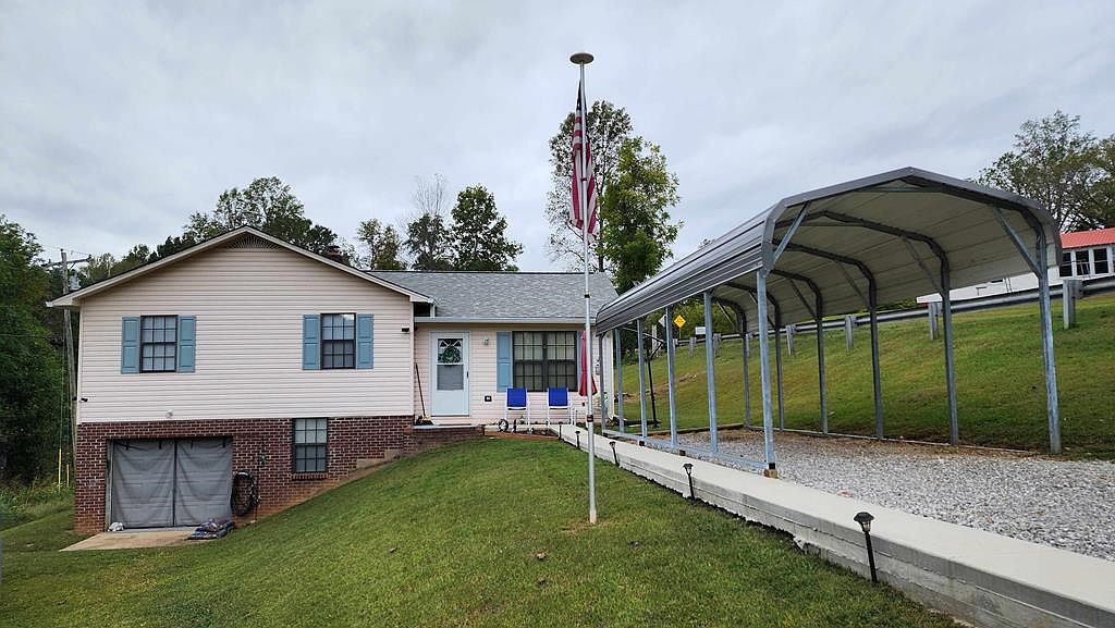 1825 Freehill Rd, Celina, TN 38551 | Zillow