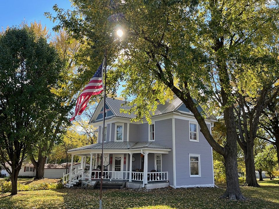 309 N Sherman, Chillicothe, MO 64601 | Zillow