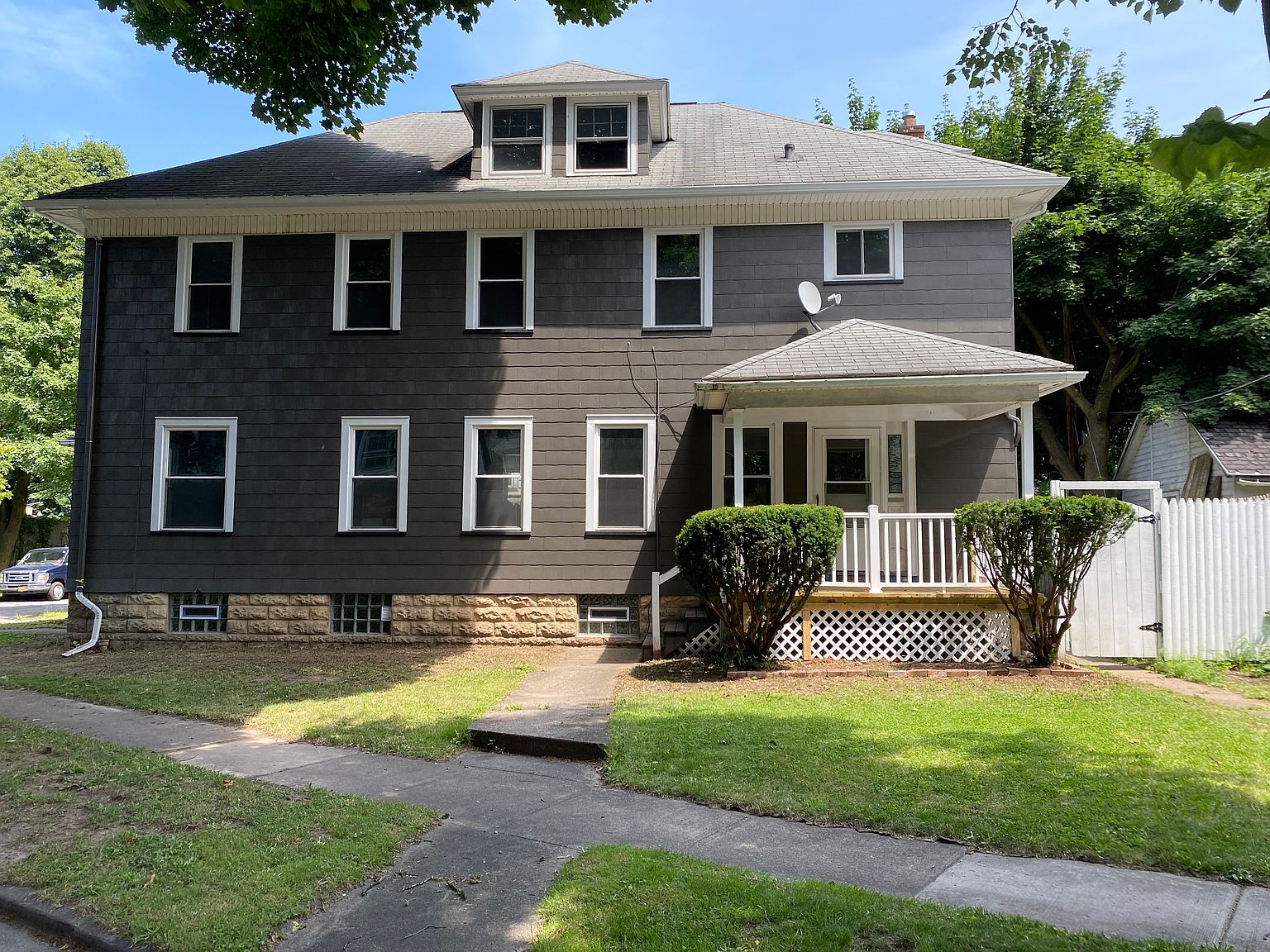 64 Nelson St #64, Rochester, NY 14620 | Zillow