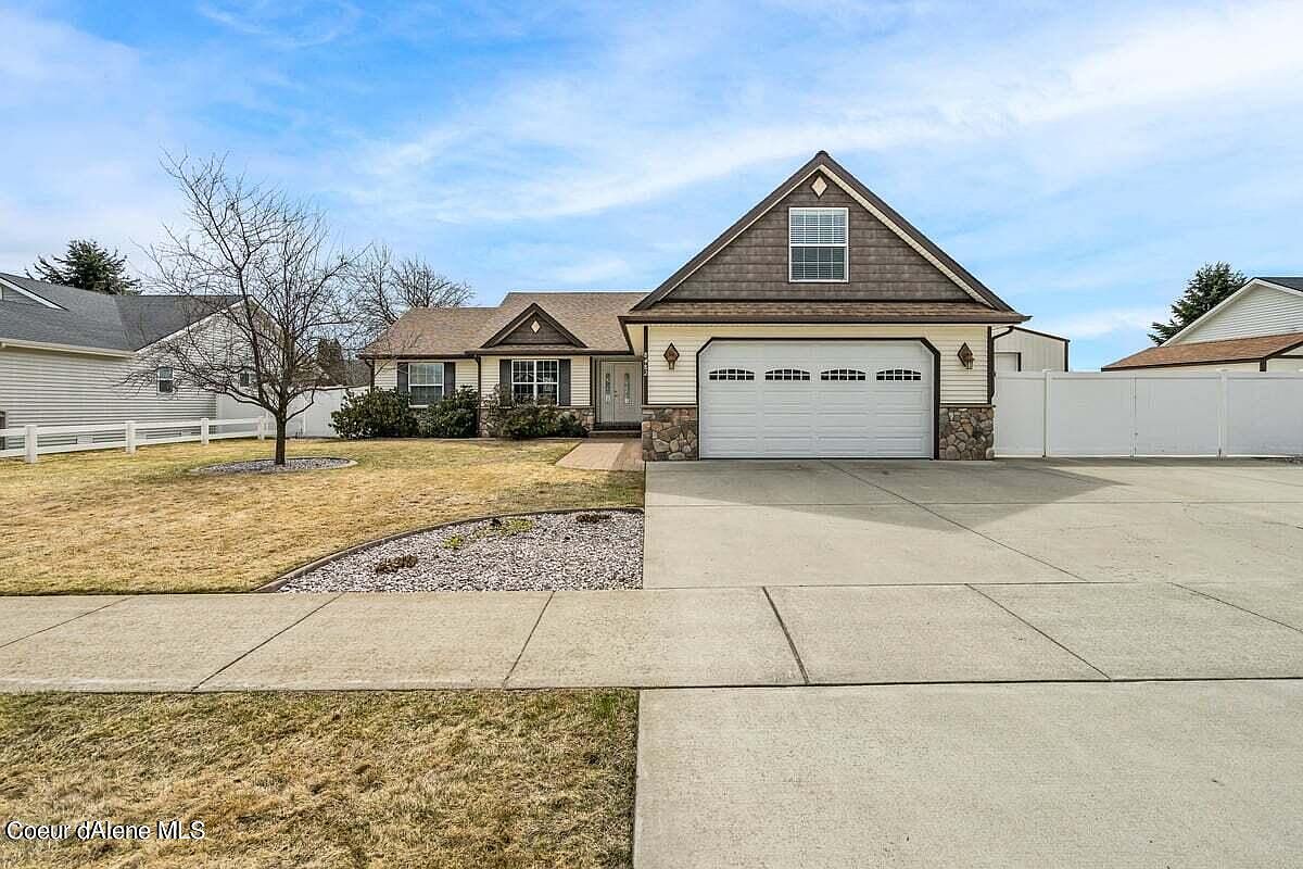 8482 N Brookside Dr, Hayden Lake, ID 83835 | Zillow