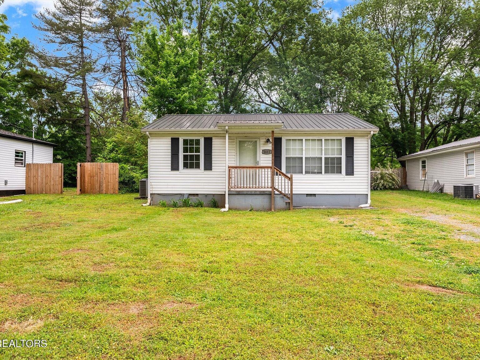 1611 Parker Ave SW, Cleveland, TN 37311 | MLS #1261799 | Zillow