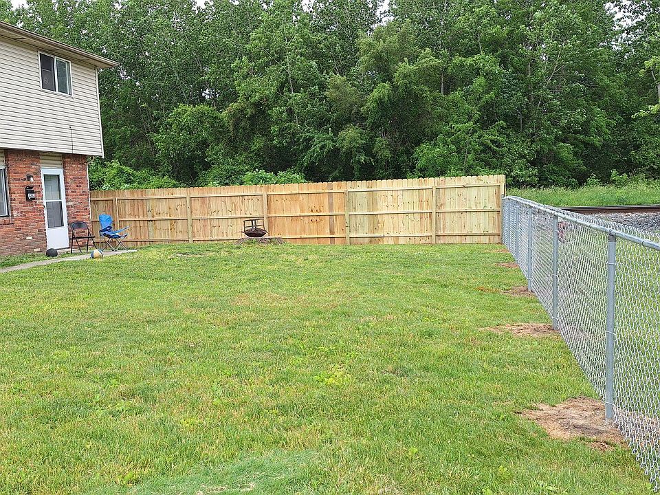 2216 Digby St, Toledo, OH 43605 | Zillow