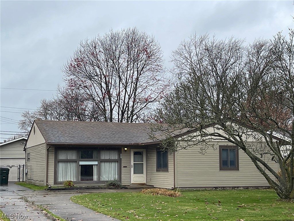 345 Barrett Rd, Berea, OH 44017 | Zillow